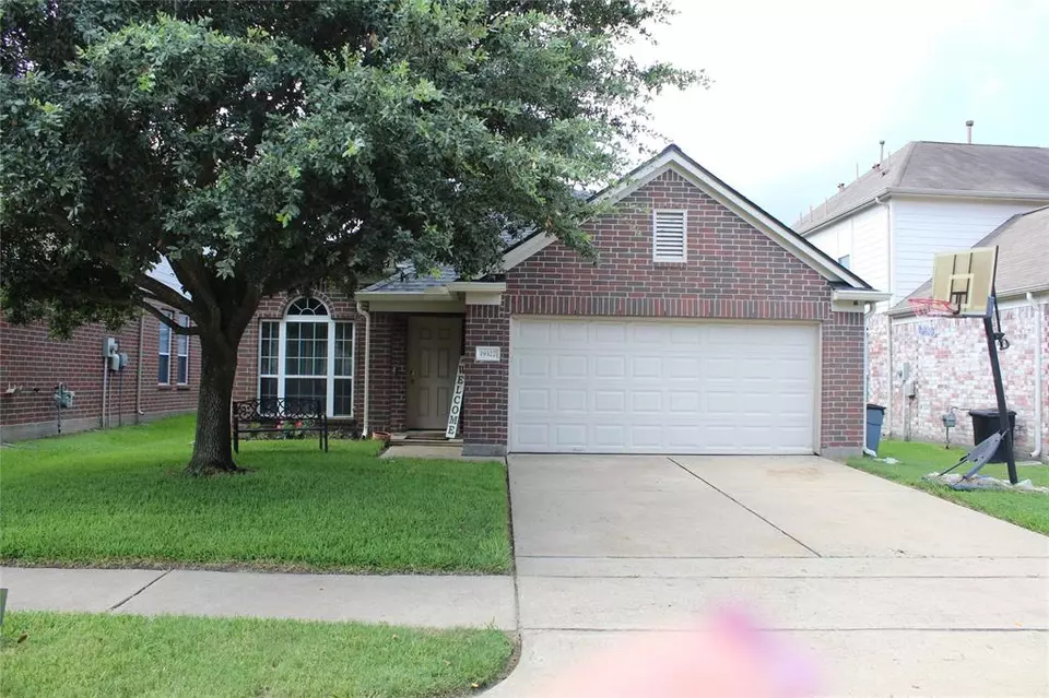 19327 Clevera Walk Ln, Houston, TX 77084 | 26 Photos - Movoto