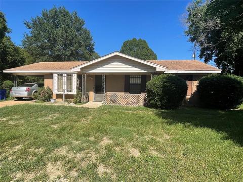 203 Darius St, Crockett, TX 75835 | 3 Photos | MLS #61425537 - Movoto