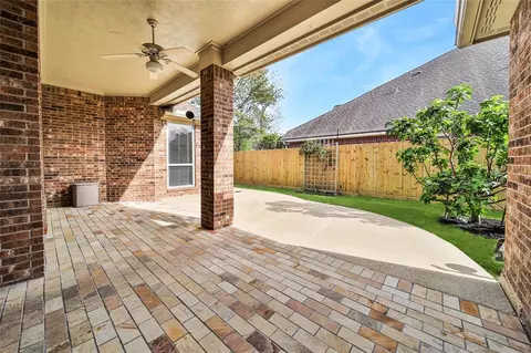 826 Spring Lakes Haven Dr, Spring, TX 77373 - Movoto