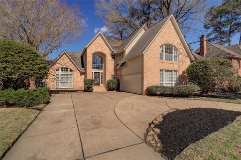 5303 Maple Terrace Dr, Kingwood, TX 77345 | 30 Photos | MLS #65303066 ...