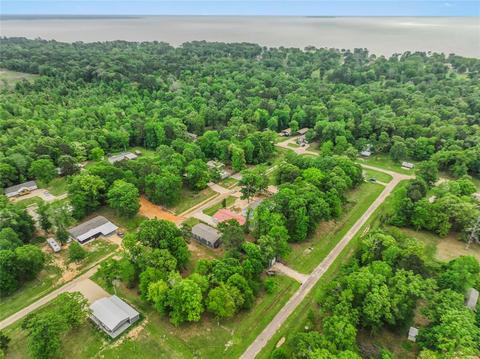 190 Acorn Ln, Point Blank, TX 77364 | 37 Photos | MLS #65474647 - Movoto