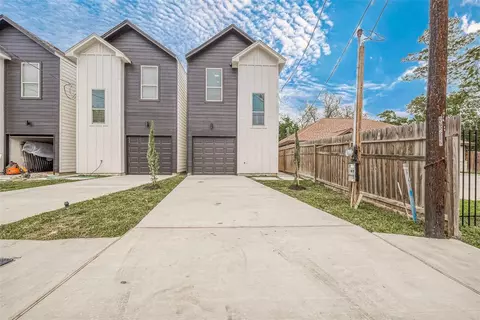 1042 Marcolin St, Houston, TX 77088 | 16 Photos - Movoto