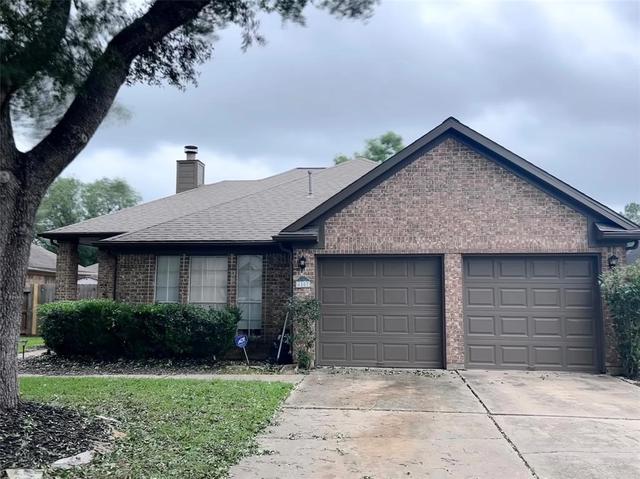 4507 Pristine Dr, Fresno, TX 77545 | MLS# 65699232 | 4 Photos - Movoto