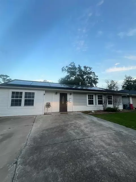 204 Caladium St, Lake Jackson, TX 77566 | MLS #86122238 - Movoto