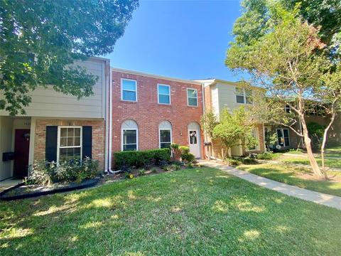 1329 Country Place Dr, Houston, TX 77079 | 17 Photos | MLS #69033303 ...