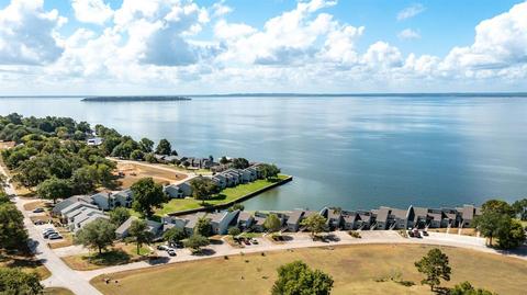 144 Cape Royale TX Homes for Sale & Real Estate - Movoto