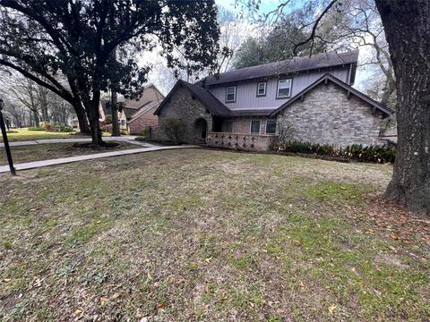 722 Leaflet Ln, Spring, TX 77388 | 44 Photos | MLS #76760090 - Movoto