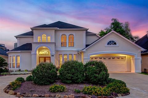 707 Marywood Chase, Houston, TX 77079 | 30 Photos | MLS #7823743 - Movoto