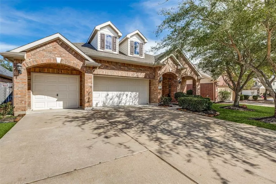 6211 Hidden Alley Dr, Katy, TX 77494 | 25 Photos - Movoto