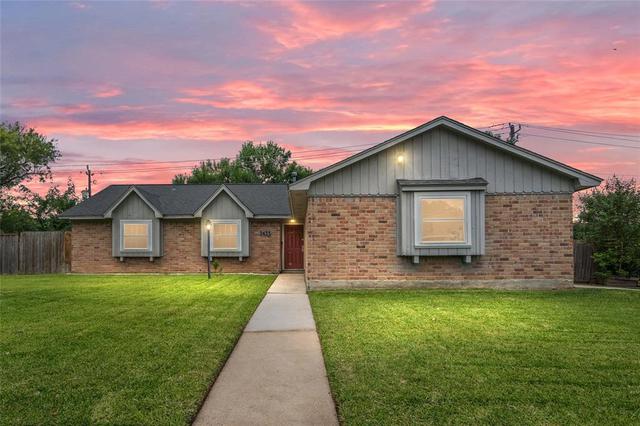 3435 Roseberry Dr, La Porte, TX 77571 - Movoto