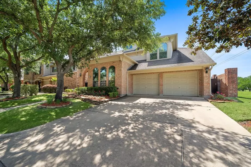 11219 Noblewood Bnd, Houston, TX 77082 | 38 Photos - Movoto