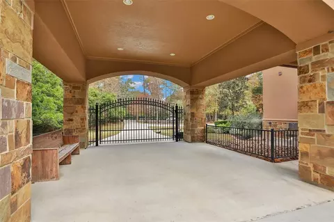 66 S Tranquil Path, The Woodlands, TX 77380 | 50 Photos - Movoto