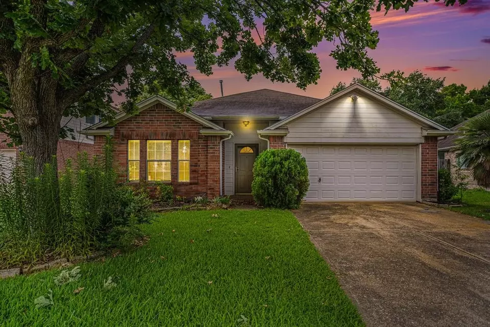 5118 Chase Park Gate St, Bacliff, TX 77518 | 25 Photos - Movoto
