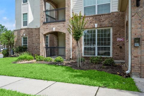 6607 Lake Woodlands Dr #611, The Woodlands, TX 77382 | 20 Photos | MLS ...