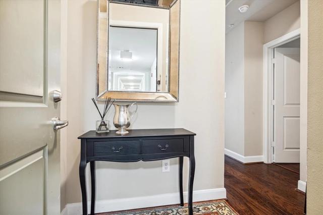 Solitaire, Houston Condos & Townhouses For Sale - Movoto