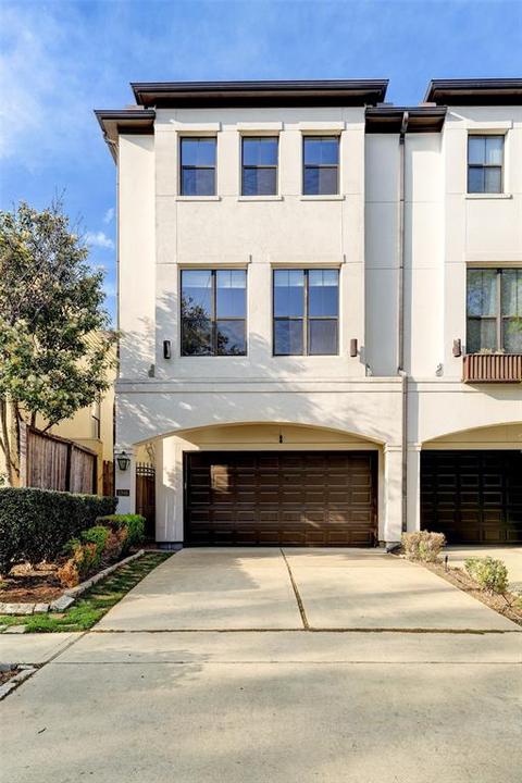 Condo/Townhouse Homes for Sale in Houston TX