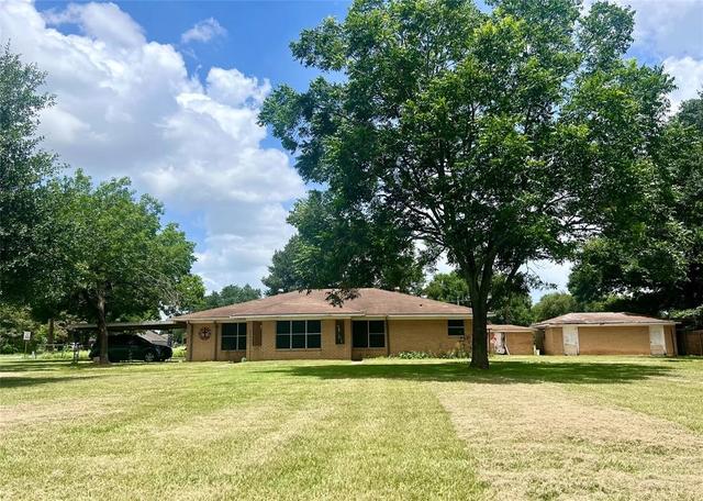 1234 Frydek Rd, Sealy, TX 77474 - Movoto