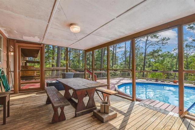 919 Stephan Ln, La Grange, TX 78945 | MLS# 95846912 | 9 Photos - Movoto