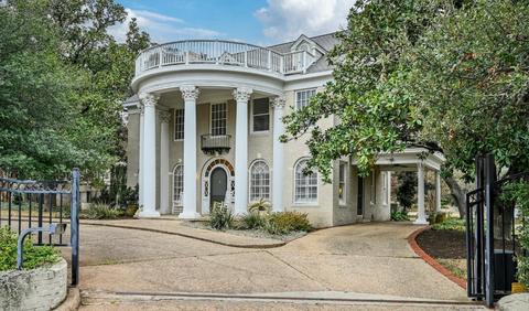 2310 Windsor Rd, Austin, TX 78703 | 40 Photos | MLS #1868822 - Movoto