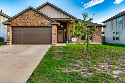 160 Painted Desert Ln, Buda, TX 78610 | 34 Photos | MLS #2994677 - Movoto