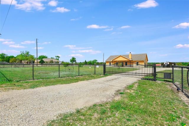 13700 Ranch Road 2338, Georgetown, TX 78633 | 28 Photos - Movoto