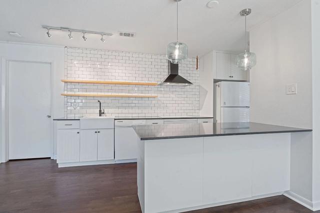 1510 W North Loop Blvd #424, Austin, TX 78756 | MLS# 5401595 | 25 ...
