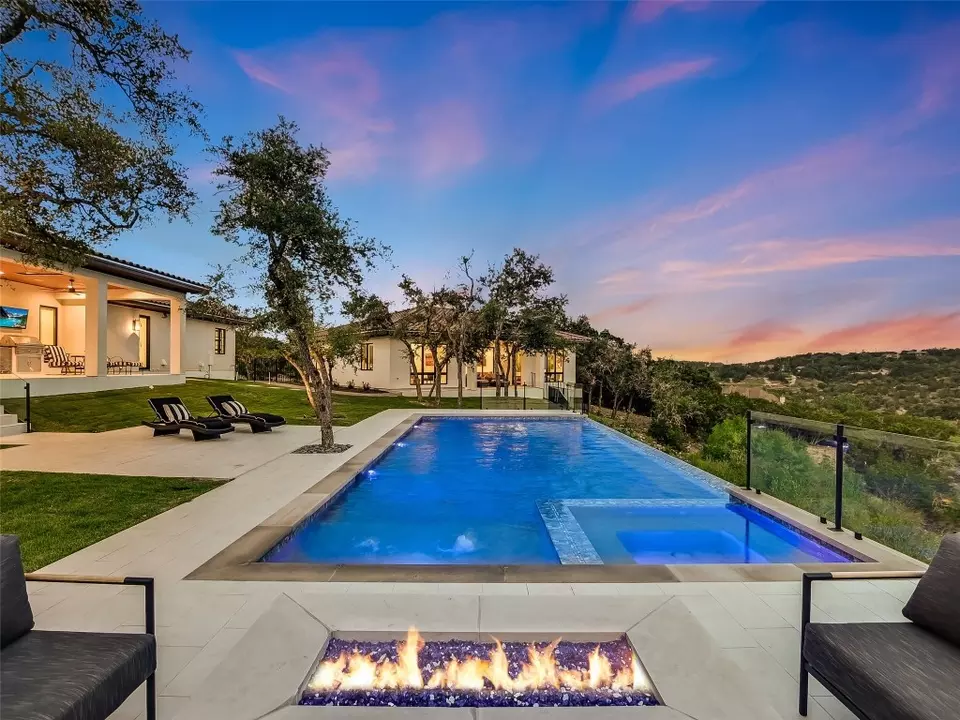 13940 Lone Rider Trl, Bee Cave, TX 78738 | 40 Photos - Movoto