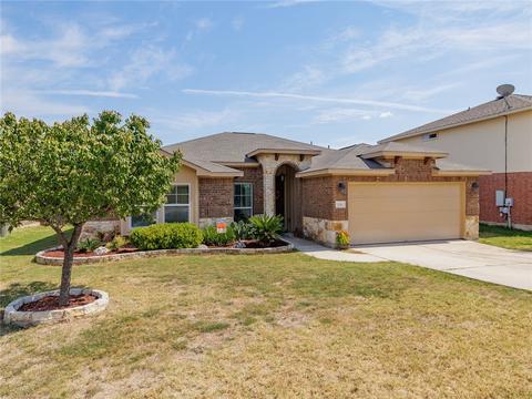 206 Holman Path, Hutto, TX 78634 | 24 Photos | MLS #7965434 - Movoto