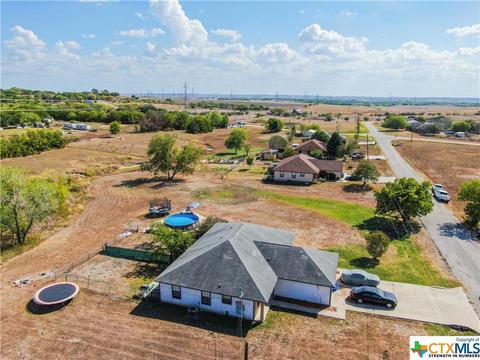 500 Crest Circle Drive #A & B, San Marcos, TX 78666 | 17 Photos | MLS ...