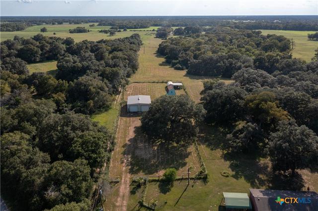 5528 County Road 284, Edna, TX 77957 | 48 Photos - Movoto