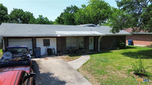 209 Candlelight Ln, Port Lavaca, TX 77979 | MLS# 575082 | 9 Photos - Movoto