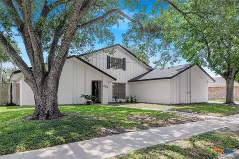 Victoria, TX Homes for Sale & Real Estate Listings | Movoto