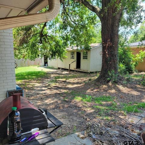 1203 Shawnee Trl, Henderson, TX 75654 | 13 Photos - Movoto