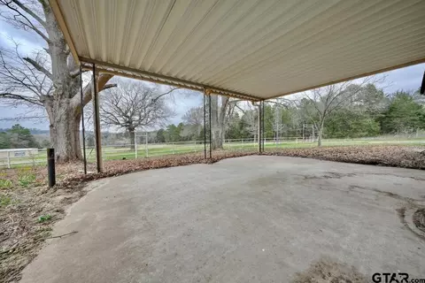 16207 County Road 3147, Tyler, TX 75706 | 47 Photos - Movoto