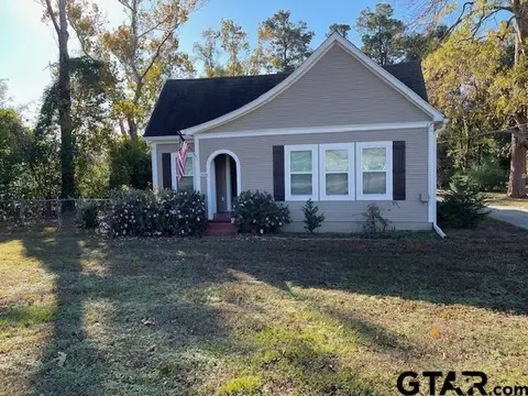 602 Dayton, Tyler, TX 75702 | MLS# 25000989 | 1 photo - Movoto