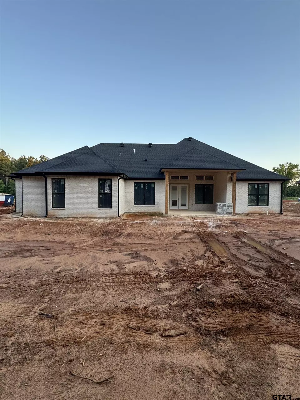 12328 Oak Grove Dr, Tyler, TX 75706 | MLS# 25007221 | 3 Photos - Movoto