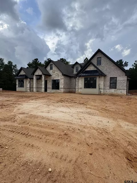 12320 Oak Grove Dr, Tyler, TX 75706 | MLS# 25010359 | 12 Photos - Movoto