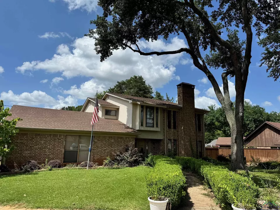 613 Regency Dr, Longview, TX 75604 | 1 photo - Movoto