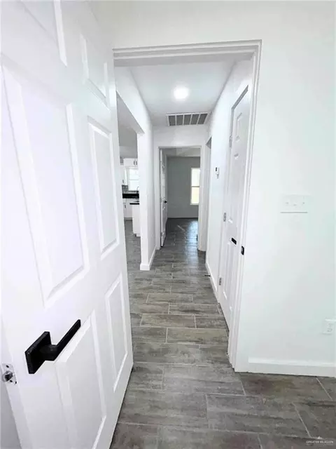 3433 Katrina Ave, Mcallen, TX 78503 | 13 Photos - Movoto