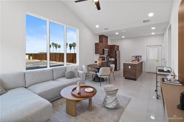 607 Coves Ln #4, Weslaco, TX 78596 | MLS# 465164 | 12 Photos - Movoto