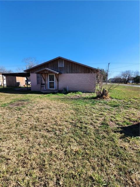 411 Austin St, George West, TX 78022 - Movoto.com