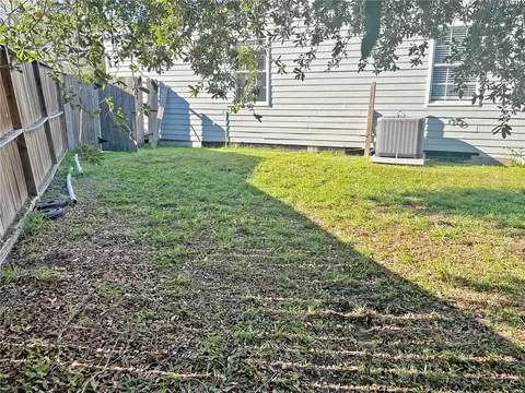 2702 Elizabeth, Corpus Christi, TX 78404 | 36 Photos - Movoto