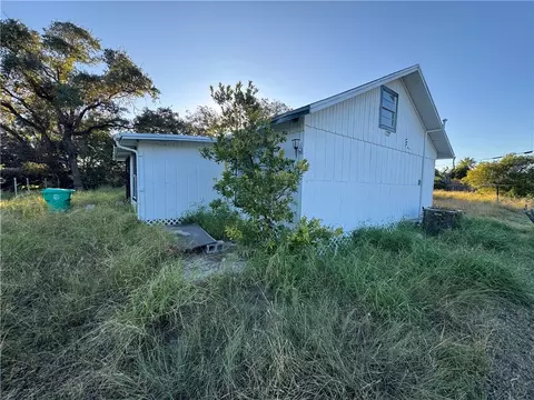 206 N 12th St, Fulton, TX 78358 | MLS# 451744 | 6 Photos - Movoto