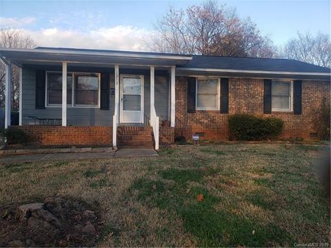 Relocating to Charlotte NC? 7 Ways to Fit in with Your New Neighbors ...