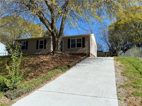 10027 Woody Ridge Rd, Charlotte, NC 28273 | 14 Photos - Movoto