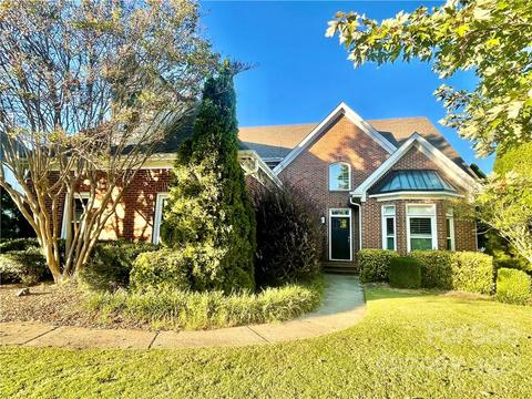 166 Lake Pointe Dr, Fort Mill, SC 29708 | 7 Photos | MLS #3909825 - Movoto