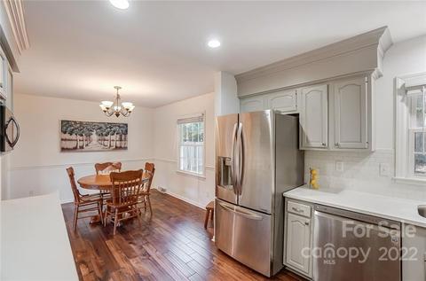 10909 Blue Heron Dr, Charlotte, NC 28226 | 40 Photos - Movoto