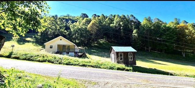 438 Silas Branch Rd, Burnsville, NC 28754 | 39 Photos - Movoto