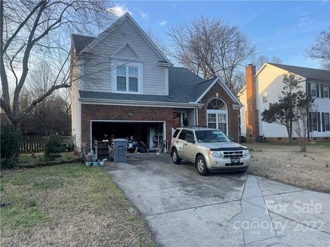 13812 Walkers Creek Dr, Charlotte, NC 28273 | 5 Photos | MLS #3932112 ...