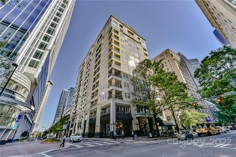 230 S Tryon St #205, Charlotte, NC 28202 | 37 Photos | MLS #3934166 ...